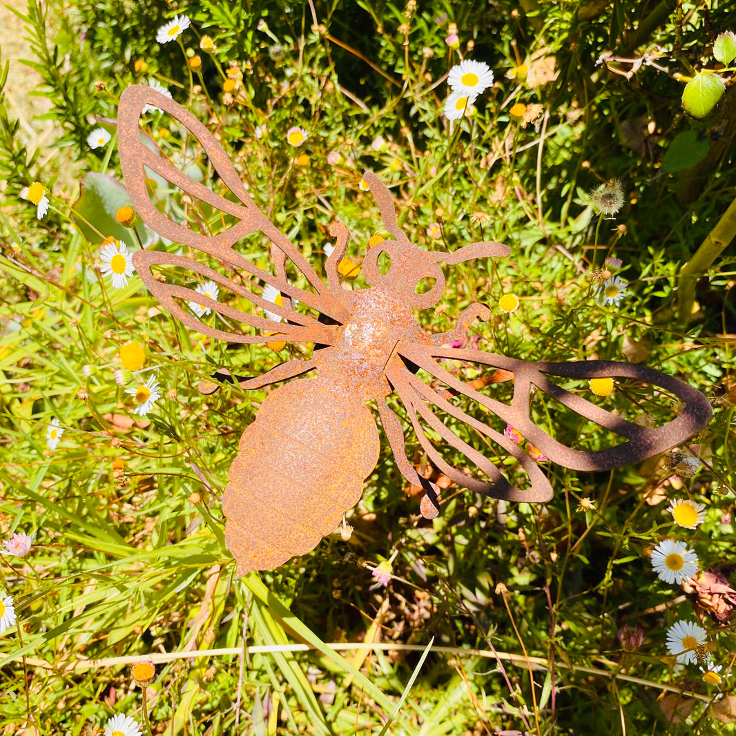 Overwrought Garden Art – Willunga Gallery